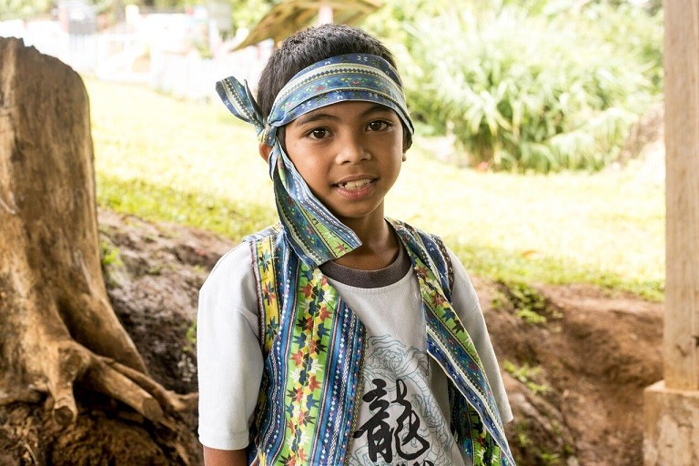 WATCH: Manobo boy wishes for a library - Our Stories - Save the ...